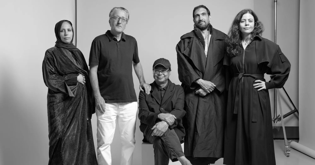 Rirkrit Tiravanija | Gallery VER